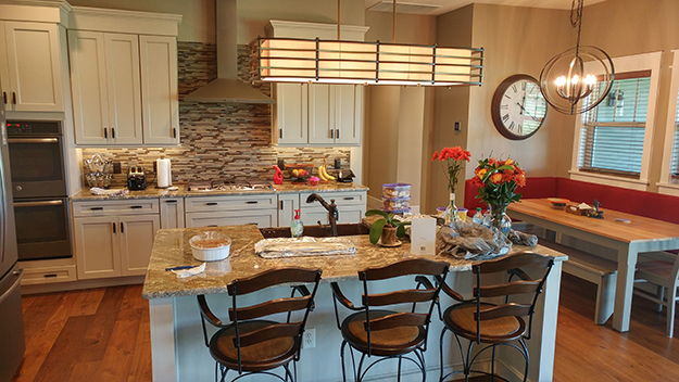 Home Plan Designs and Blueprints: Bedrooms: 3 Bathrooms: 3 Heated ...